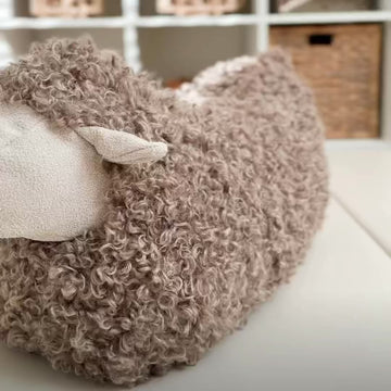 BAA BAA SHEEP POUF//balancing pouf – Little Lamb Kind